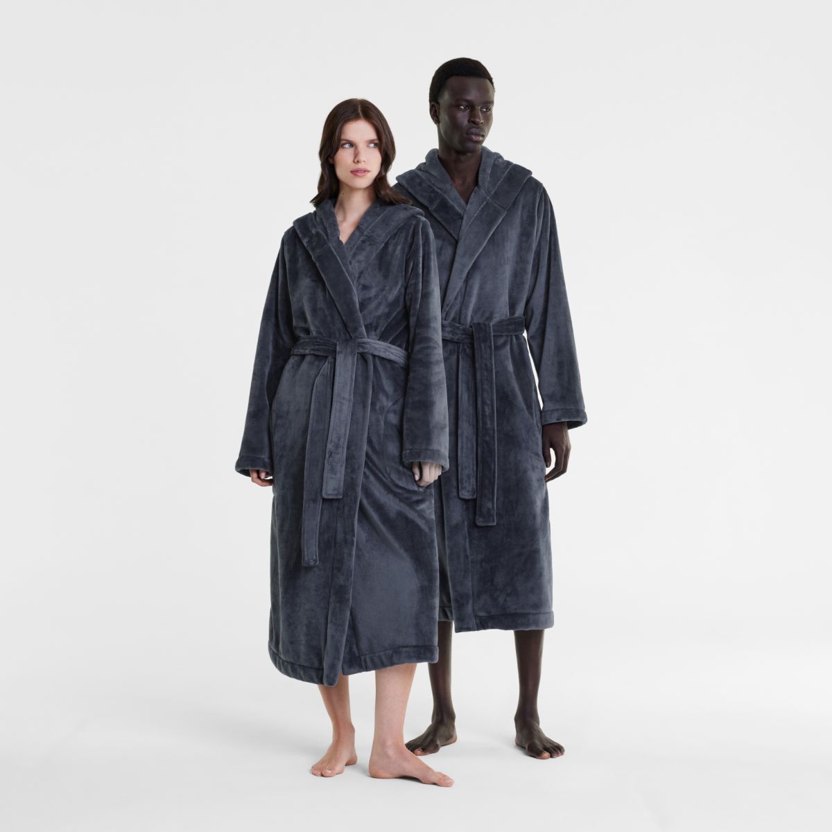 Elemental Hooded Plush Robe Carbon | Sheridan Australia