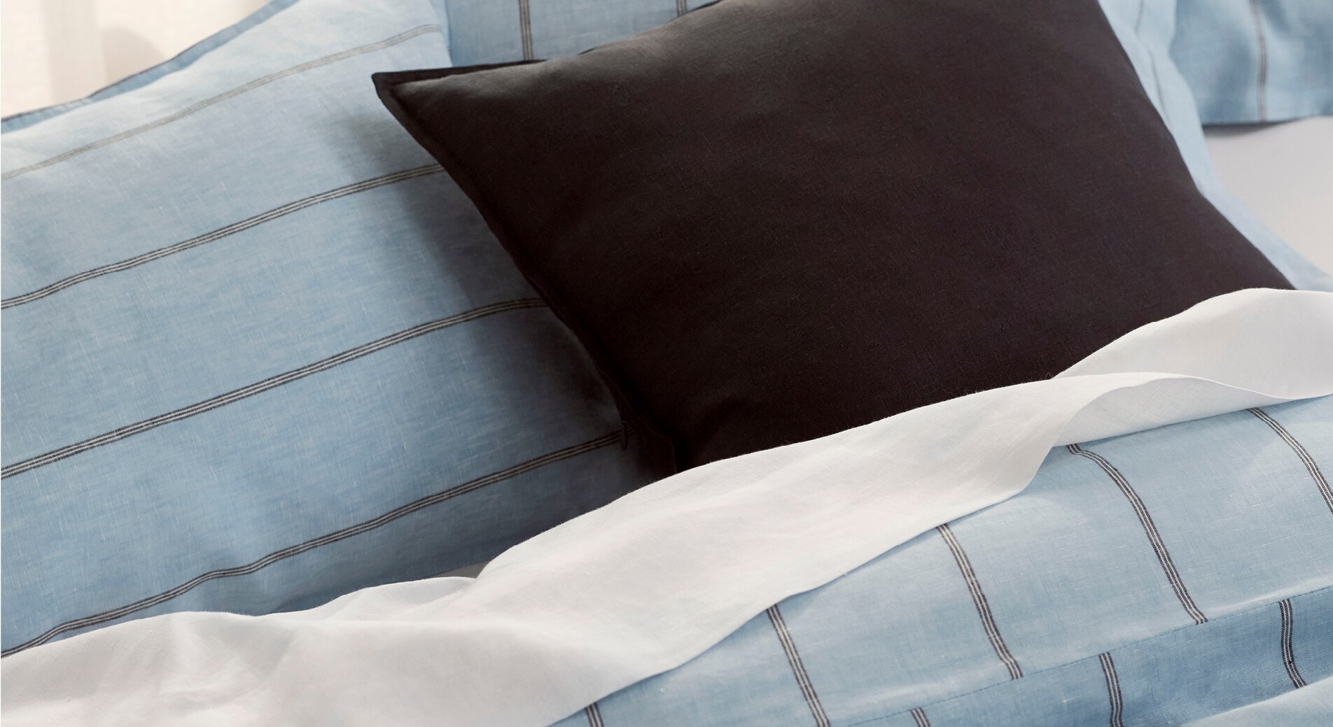 Three Ways to Style Striped Bedding